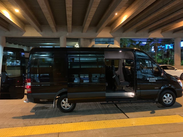 Sprinter Van Transportation in Miami Beach | DNR Limousines Inc.